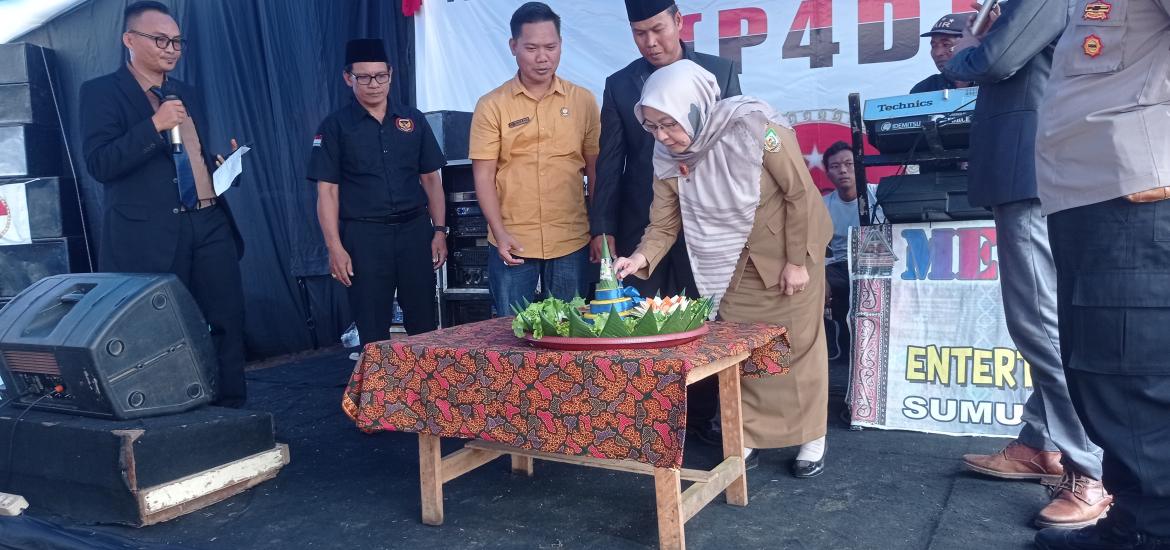 HUT ke III, Perkumpulan Pedagang Pasar Pagar Dewa Gelar Syukuran Dan ...